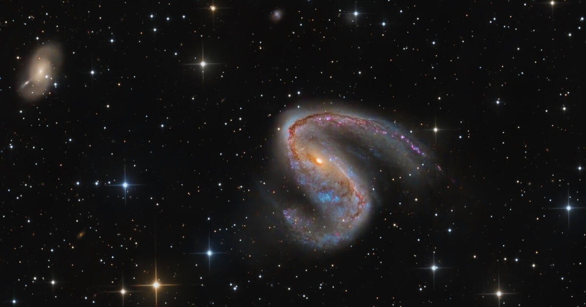 NGC 2442 | Telescope Live